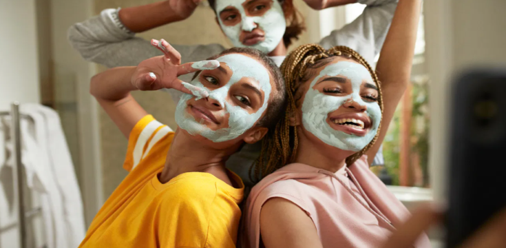 6 Ways Friendship Is Good For Your Health