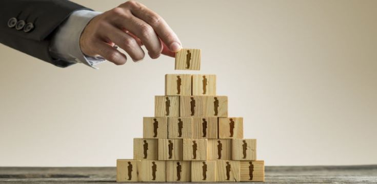 How To Spot A Pyramid Scheme