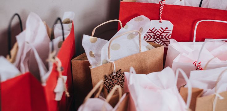 Festive Saving Tips For The Cost-Conscious Consumer